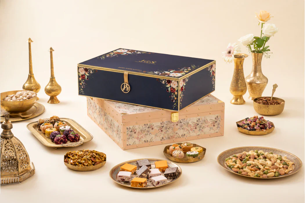 Why Mithai Boxes Are the Perfect Addition to Wedding Gifting – Mewaz